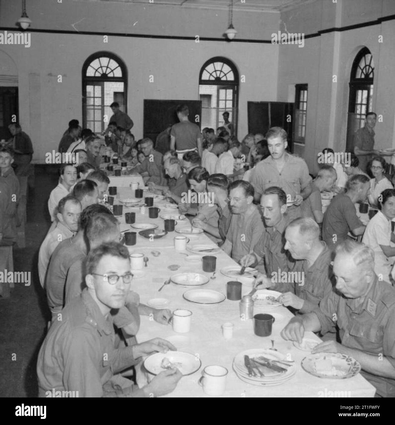 Released British Prisoners of War and Civilian Internees in Rangoon ...