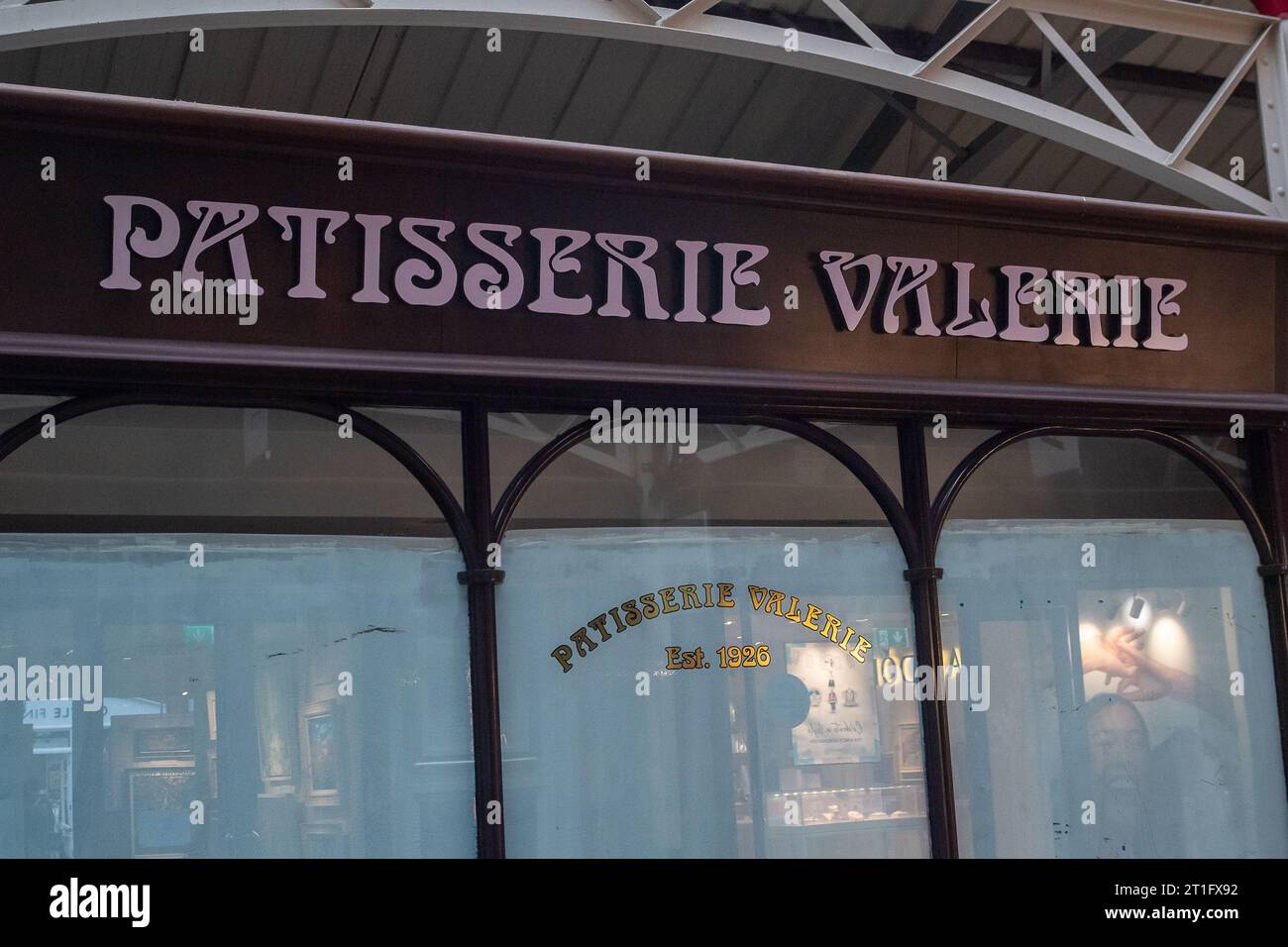 Windsor, UK. 13th October, 2023. A former now closed Patisserie Valerie ...