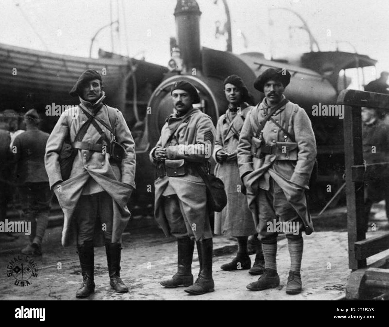 339th infantry hi-res stock photography and images - Alamy