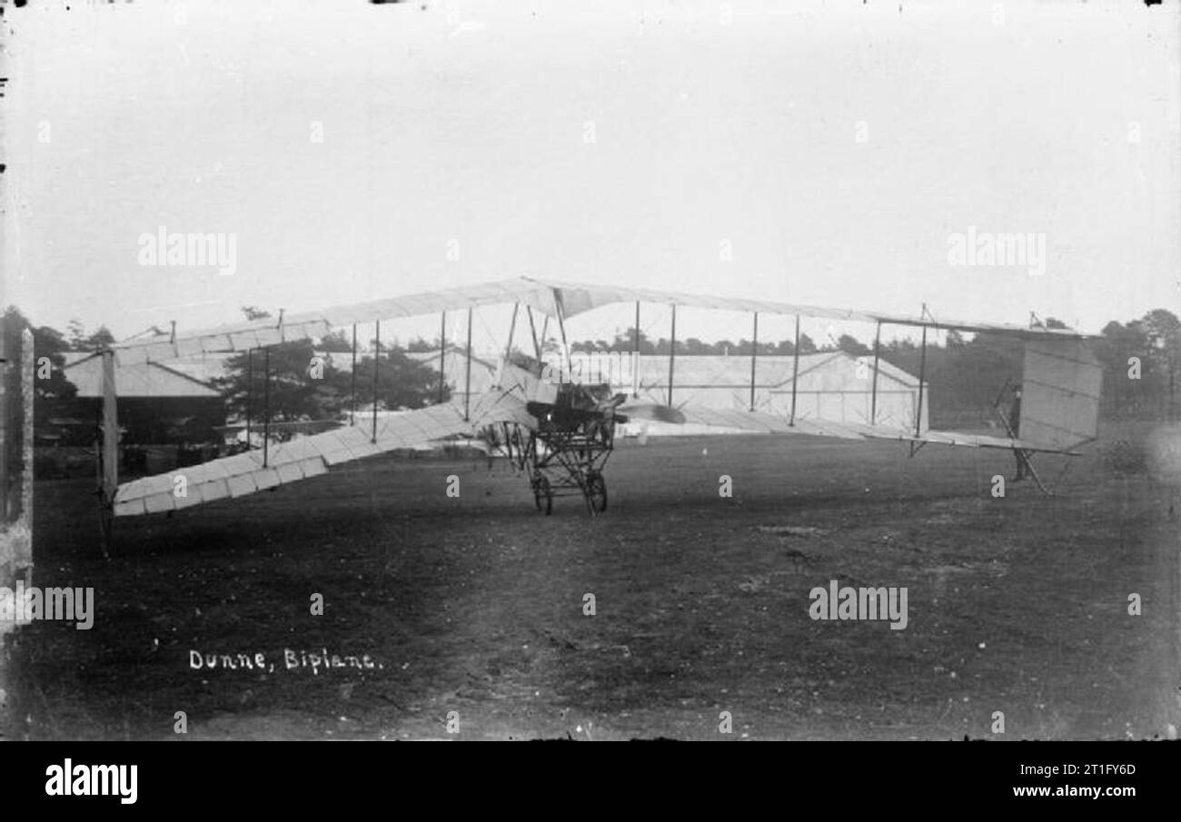 Biplane 'first world war' Black and White Stock Photos & Images - Alamy