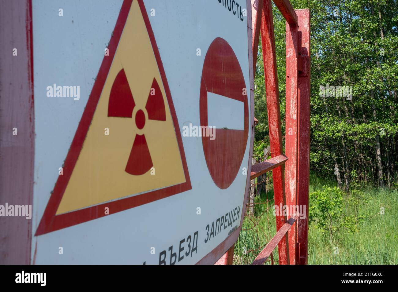 Radiation hazard warning road sign hi-res stock photography and images ...