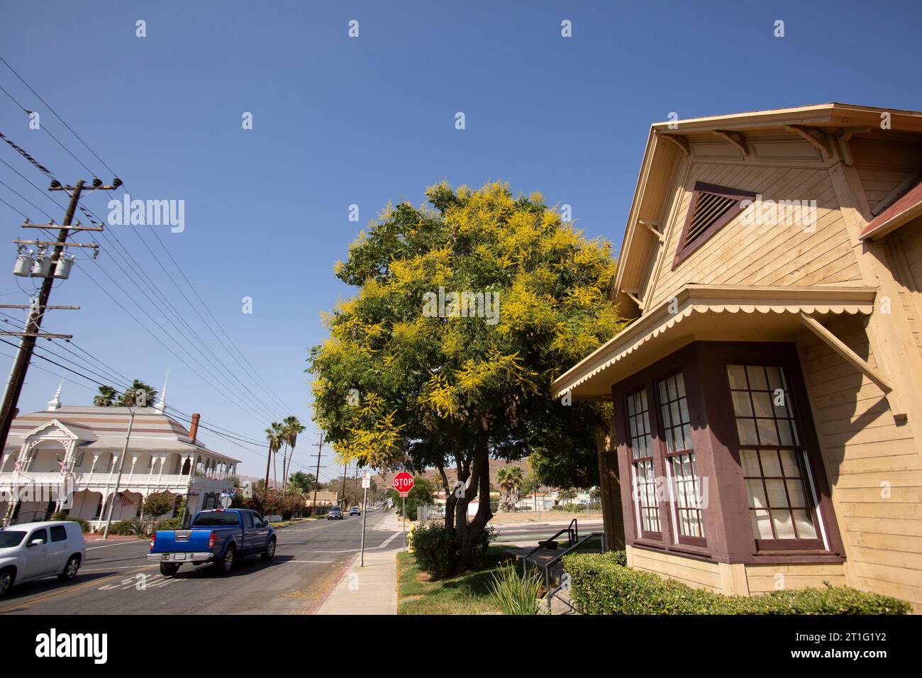 Lake Elsinore, California, USA - August 28, 2020: Afternoon sunlight ...