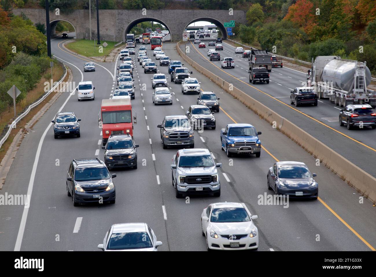 Multi lane highway hi-res stock photography and images - Alamy