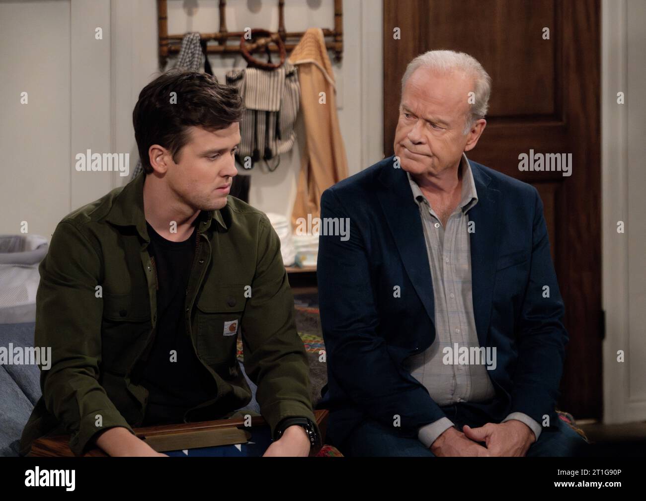 Kelsey grammer as frasier crane hi-res stock photography and images - Alamy