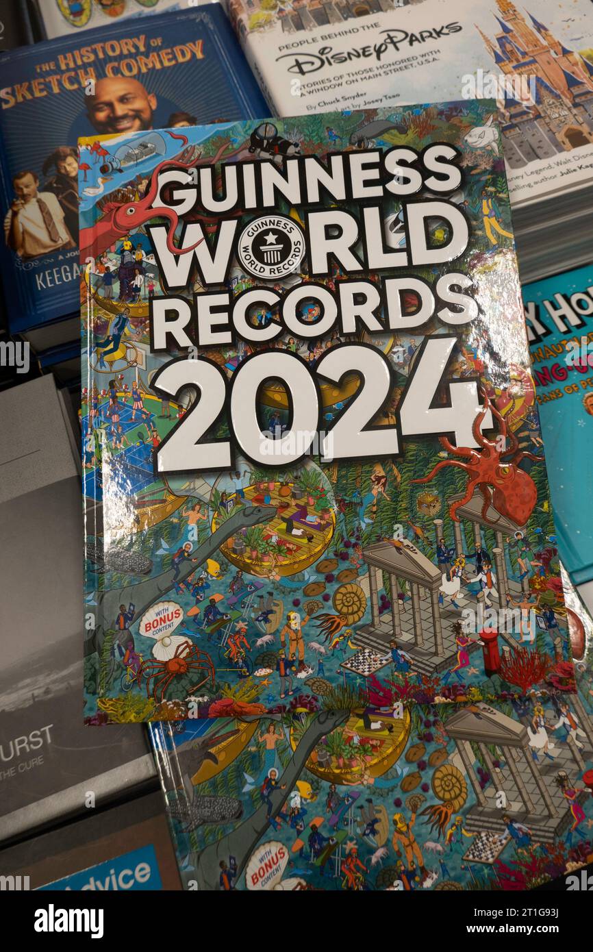 Guinness world records book cover hi-res stock photography and images ...