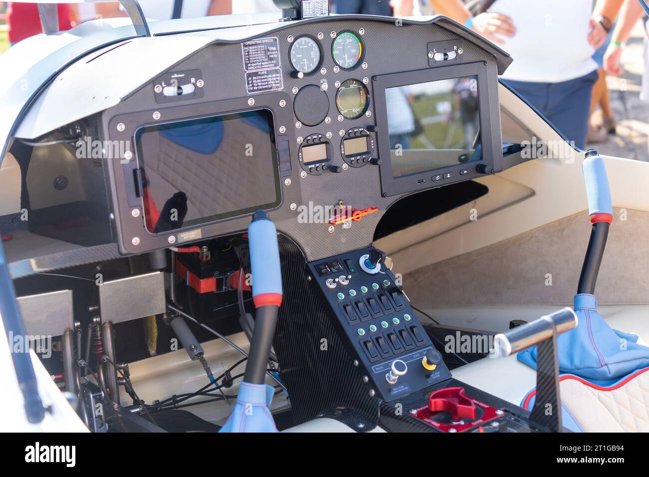 Modern two-seater small helicopter cockpit Stock Photo - Alamy