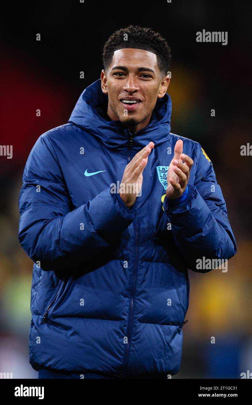 LONDON, UK - 13th Oct 2023: Jude Bellingham of England applauds the ...