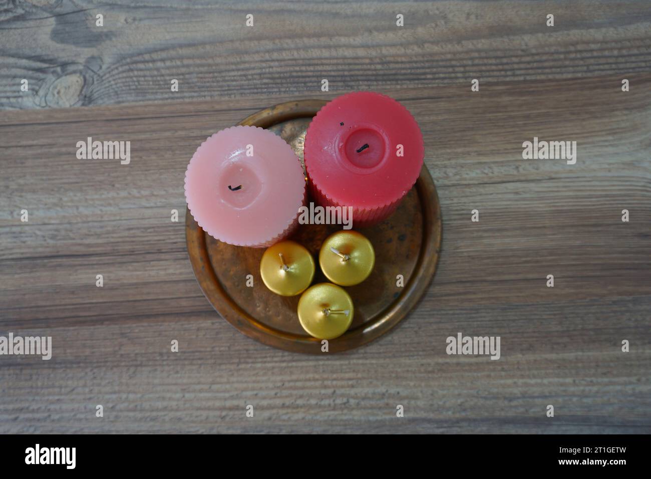 Different color of candles hi-res stock photography and images - Alamy