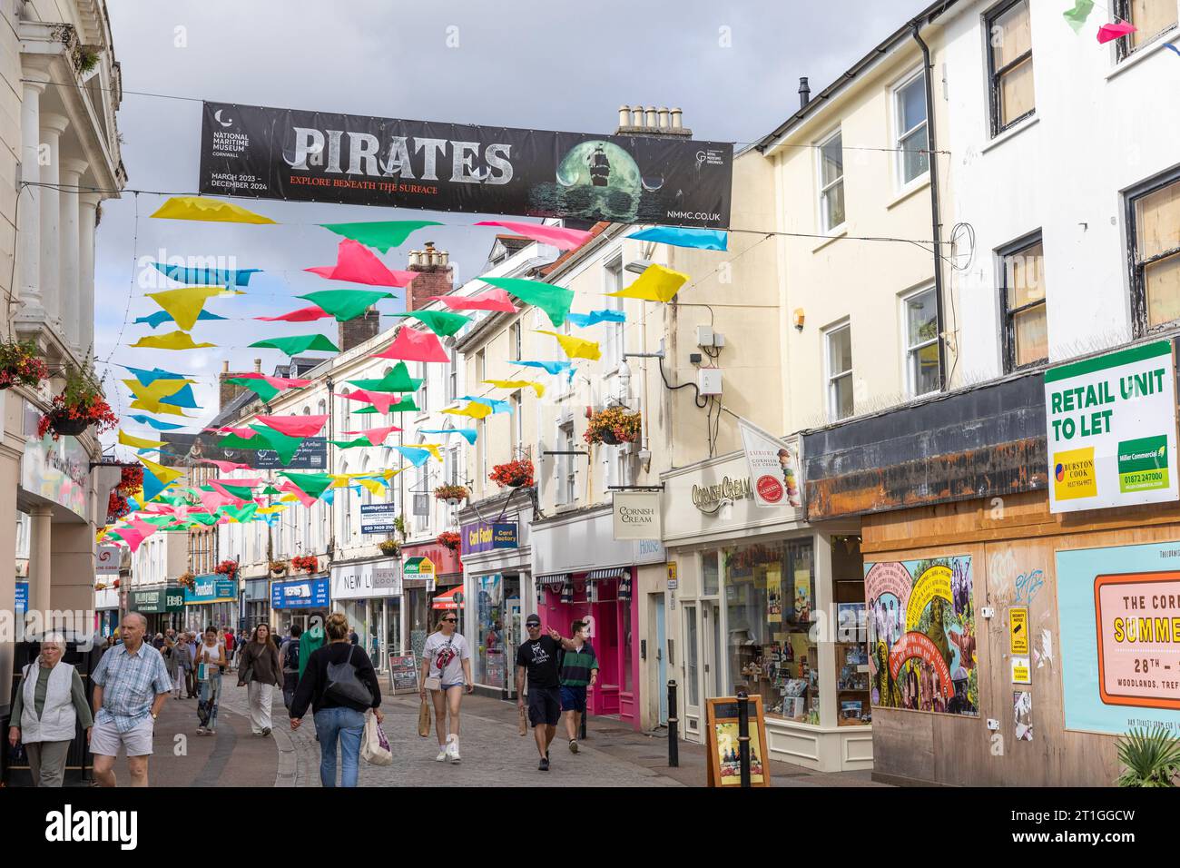 Falmouth town centre, bunting along church street and shoppers walking ...