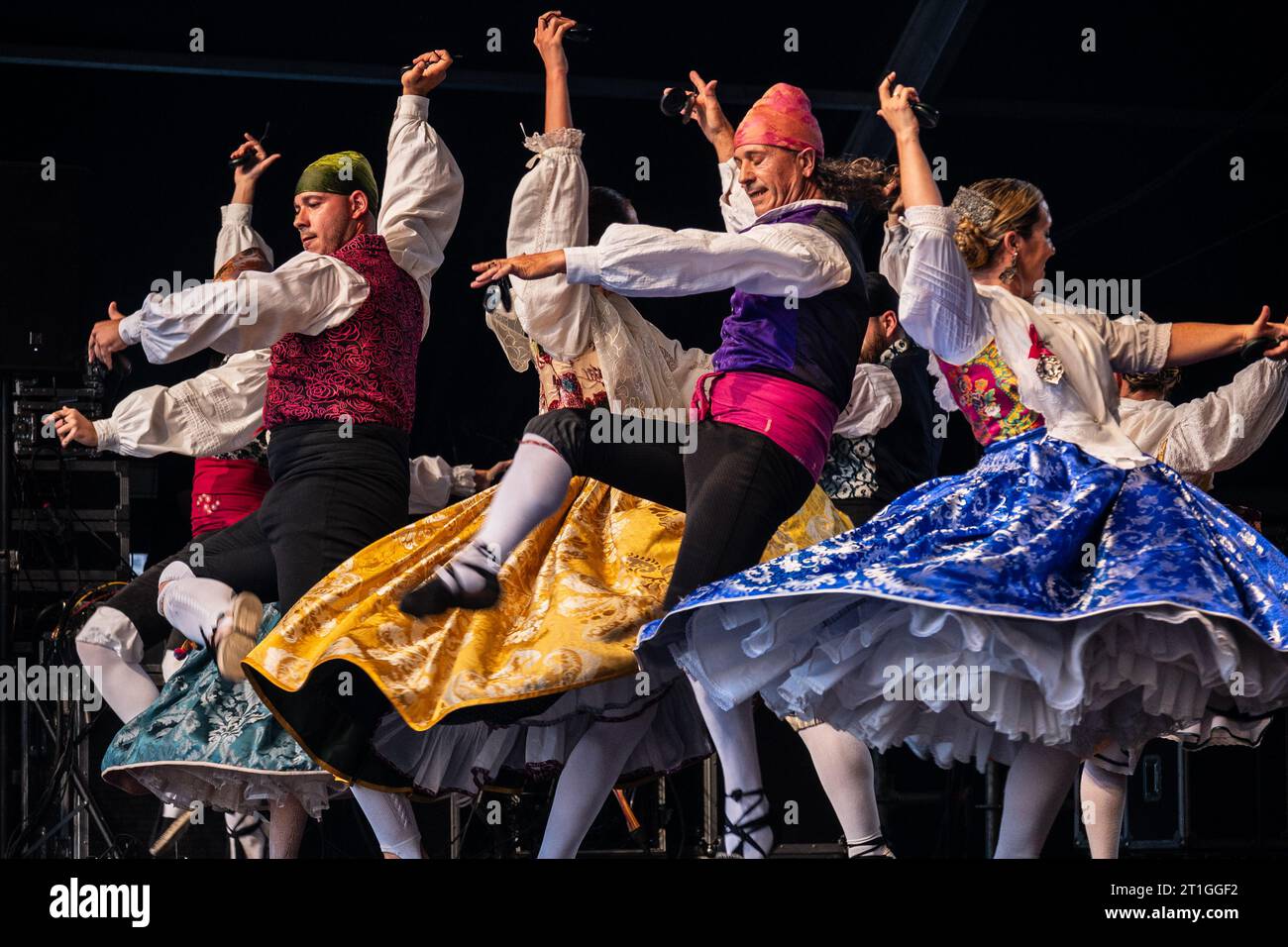 Jota dance hi-res stock photography and images - Alamy