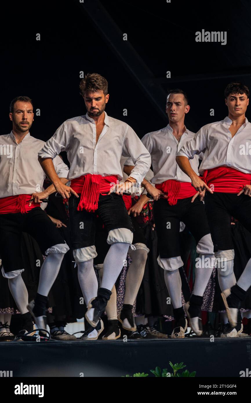 Jota aragonese dance hi-res stock photography and images - Alamy