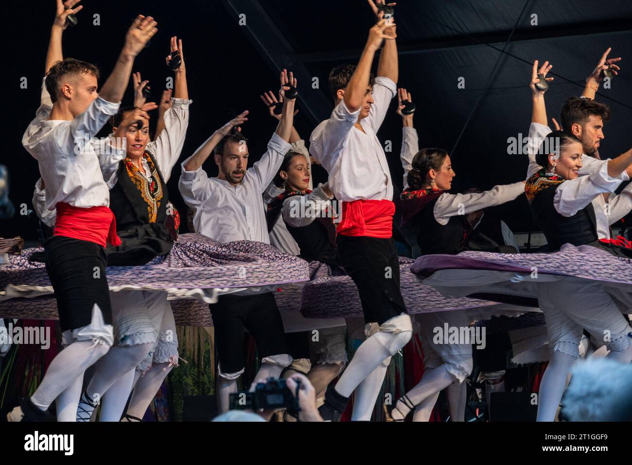 Jotas dance hi-res stock photography and images - Alamy