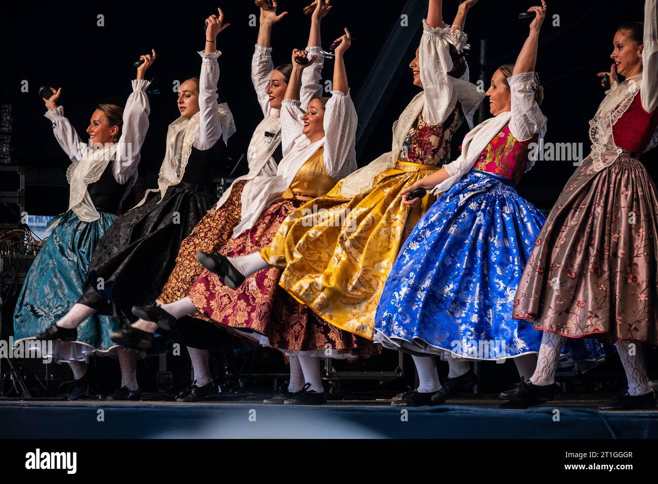 Jotas dance hi-res stock photography and images - Alamy