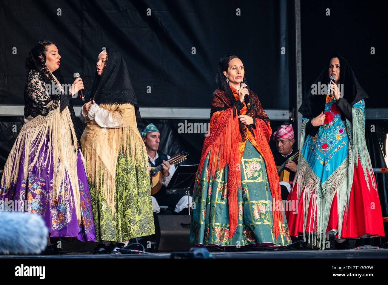 Jota aragonese dance hi-res stock photography and images - Alamy