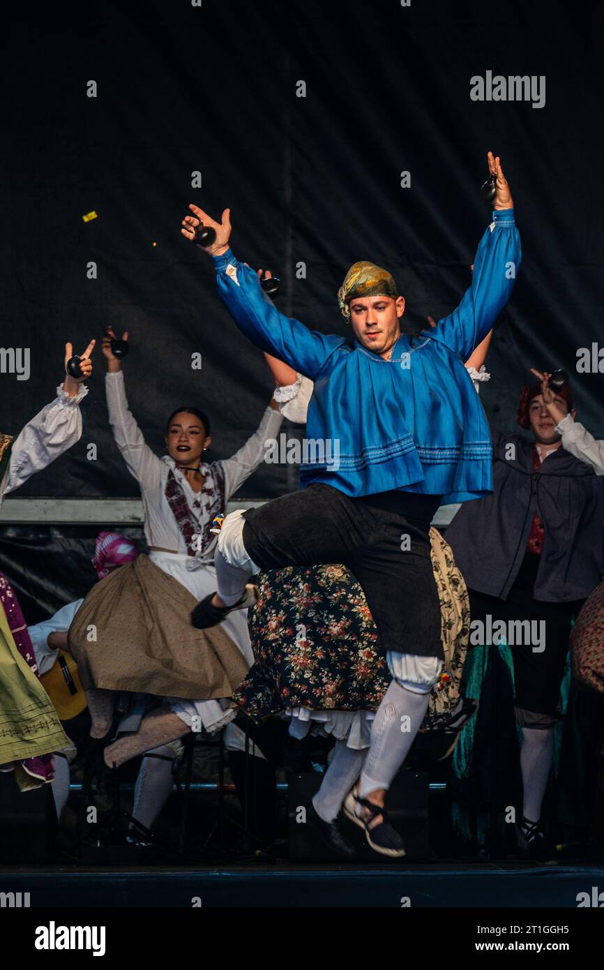 Jota aragonese dance hi-res stock photography and images - Alamy