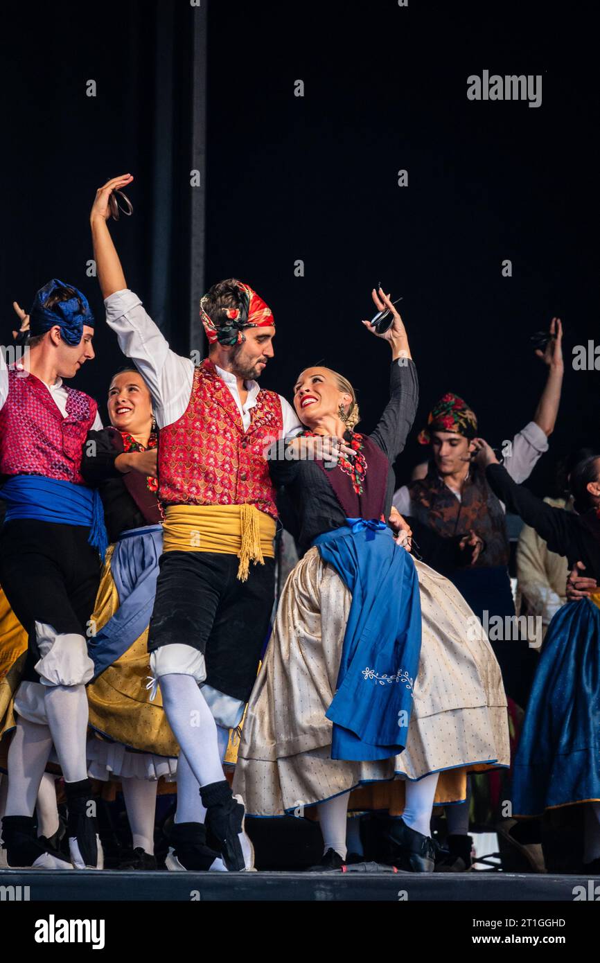 Jota aragonese dance hi-res stock photography and images - Alamy