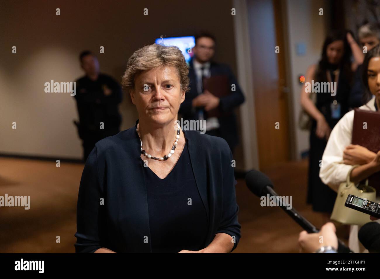 Barbara woodward hi-res stock photography and images - Alamy