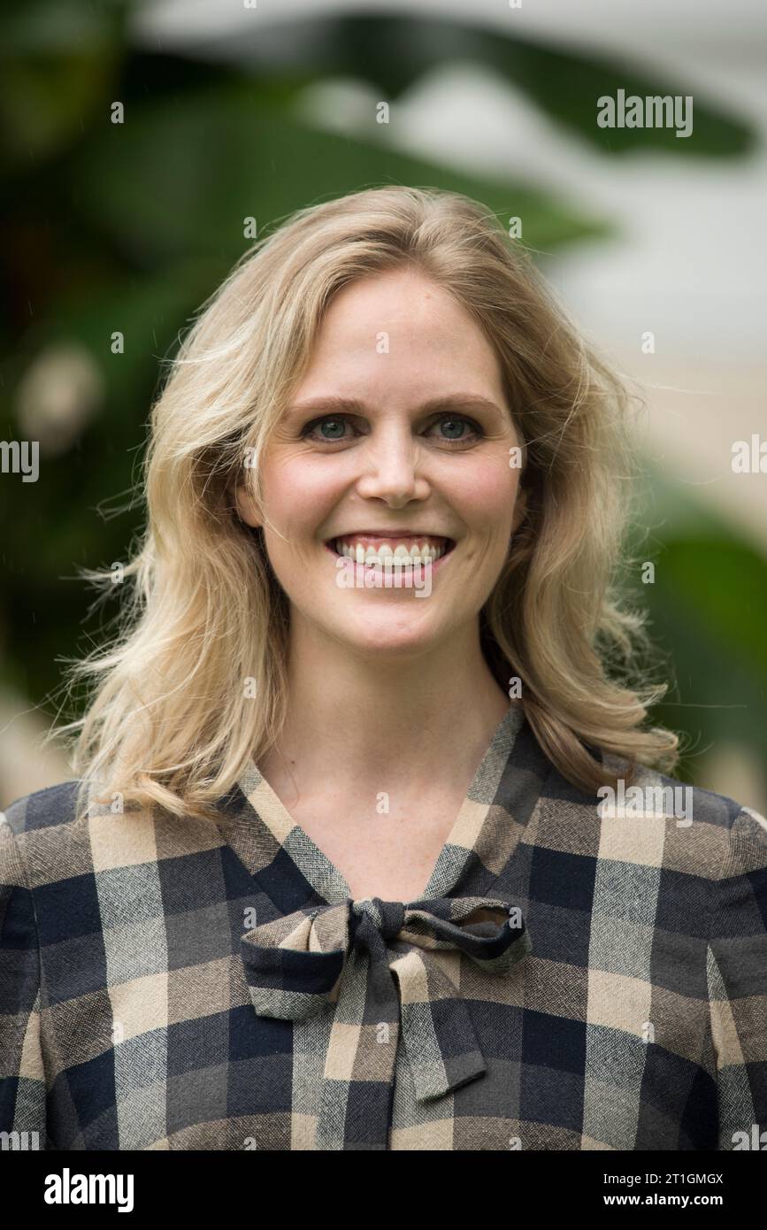 Cleo watson hi-res stock photography and images - Alamy