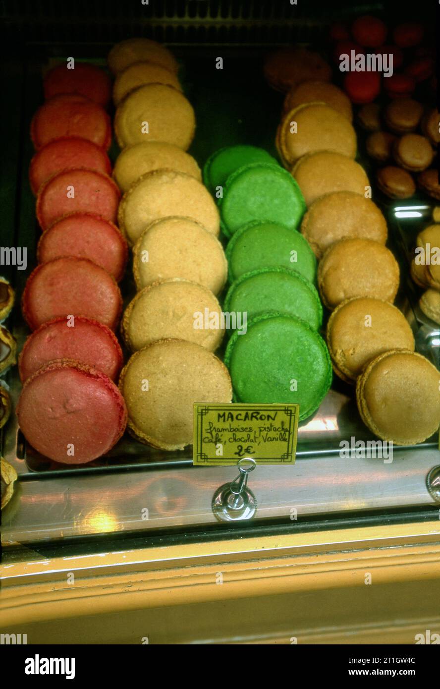Macaroons in window display of bakery in Pairs, France Stock Photo - Alamy