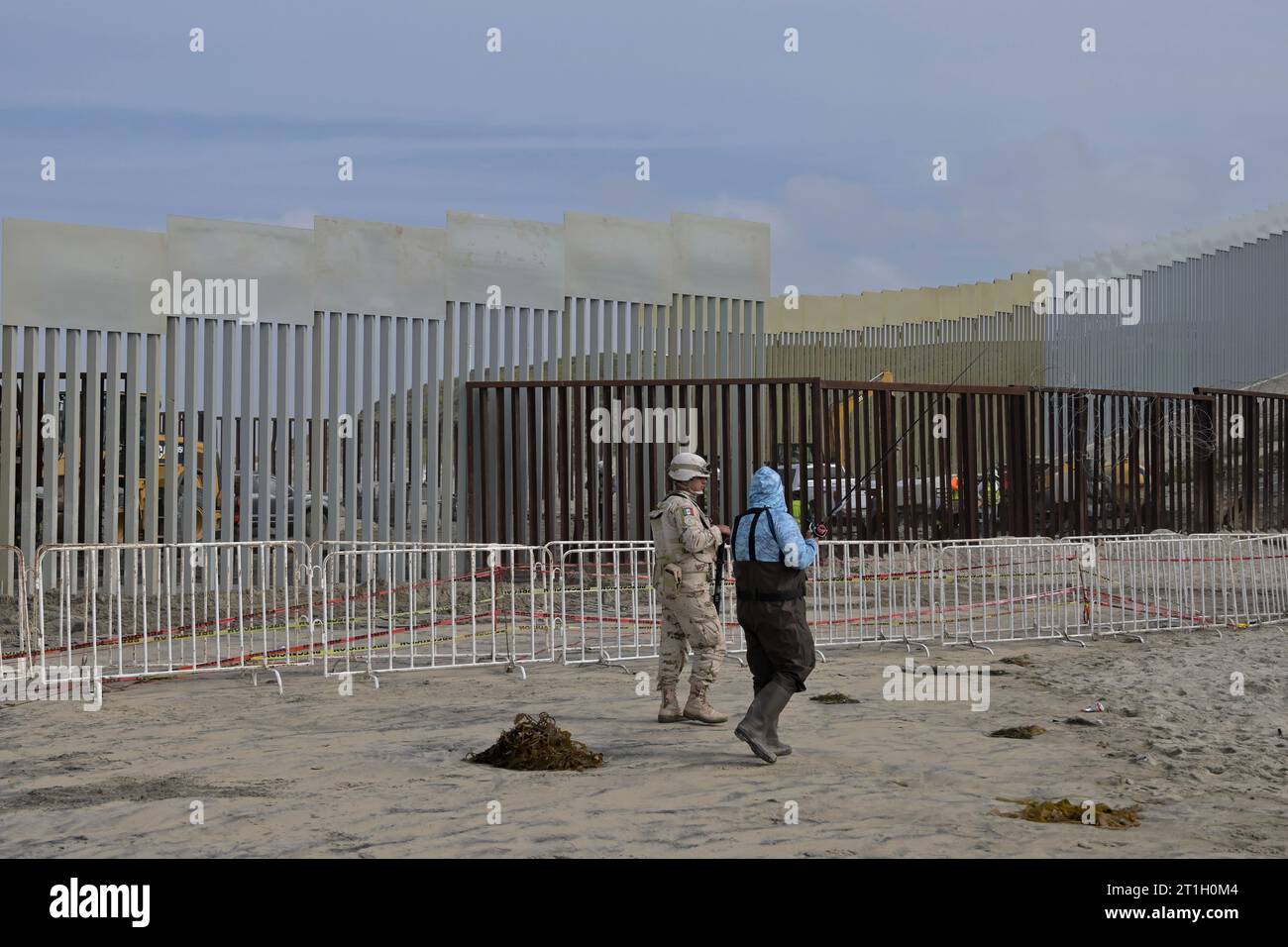 Mexican security guards hi-res stock photography and images - Alamy