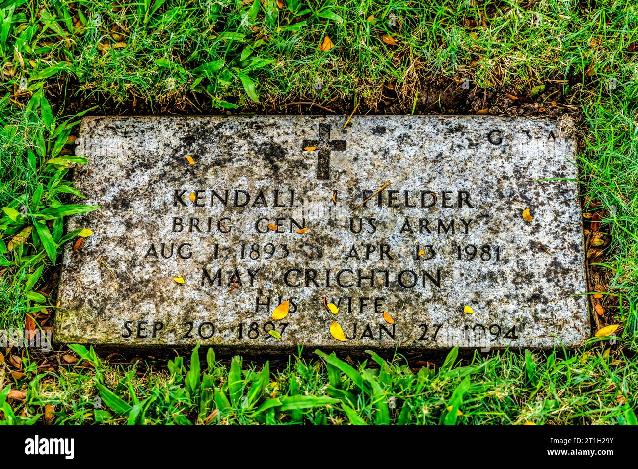Kendall Fielder Grave Punchbowl National Cemetary Pacific Honolulu Oahu ...
