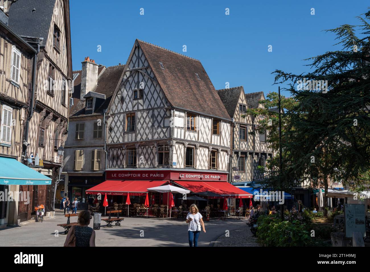 Medieval half timbered buildings in Place Gordain, Bourges Stock Photo - Alamy