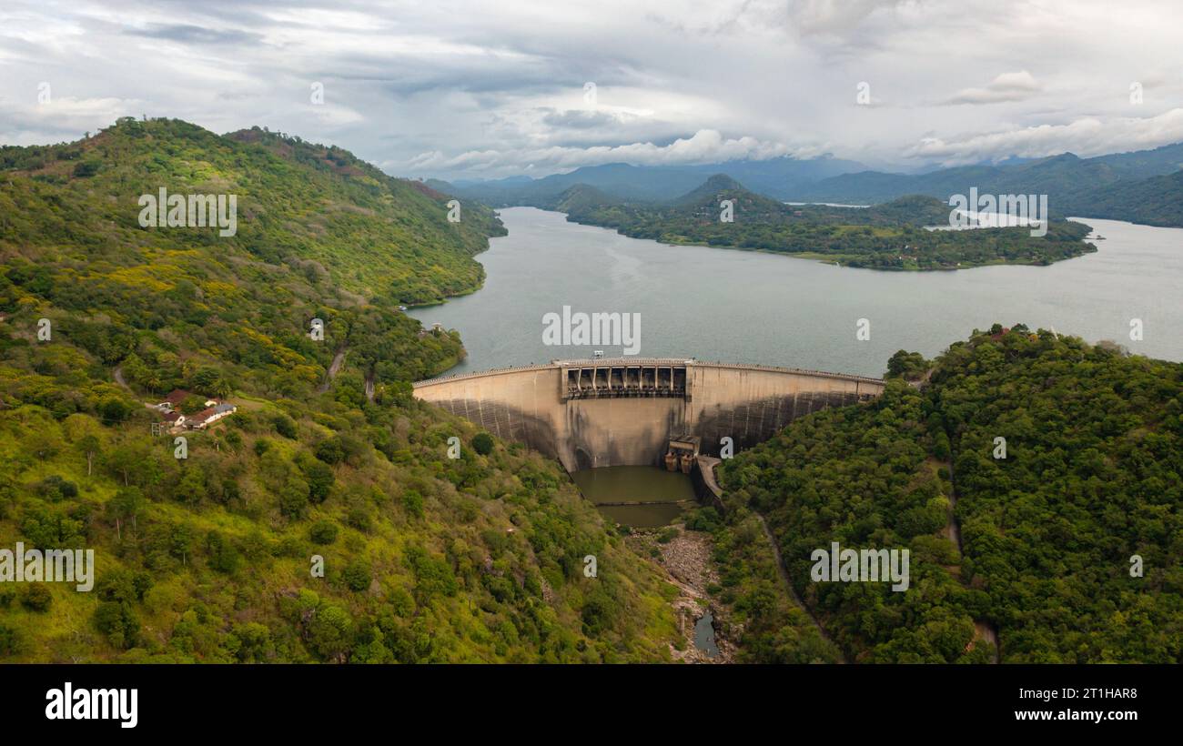 Top view of Concrete Victoria Dam at reservoir, hydroelectricity power ...