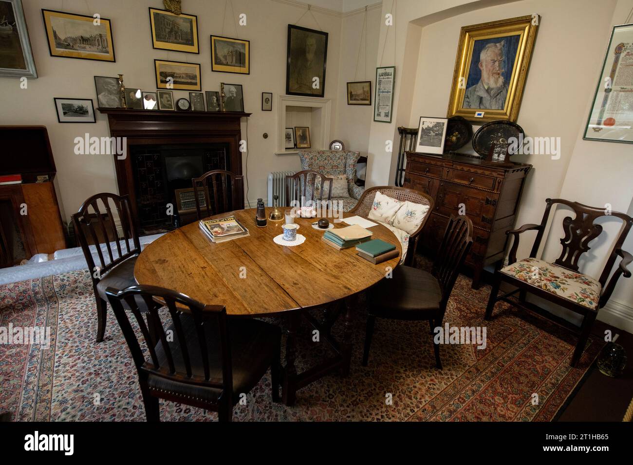 George shaw house interior hi-res stock photography and images - Alamy