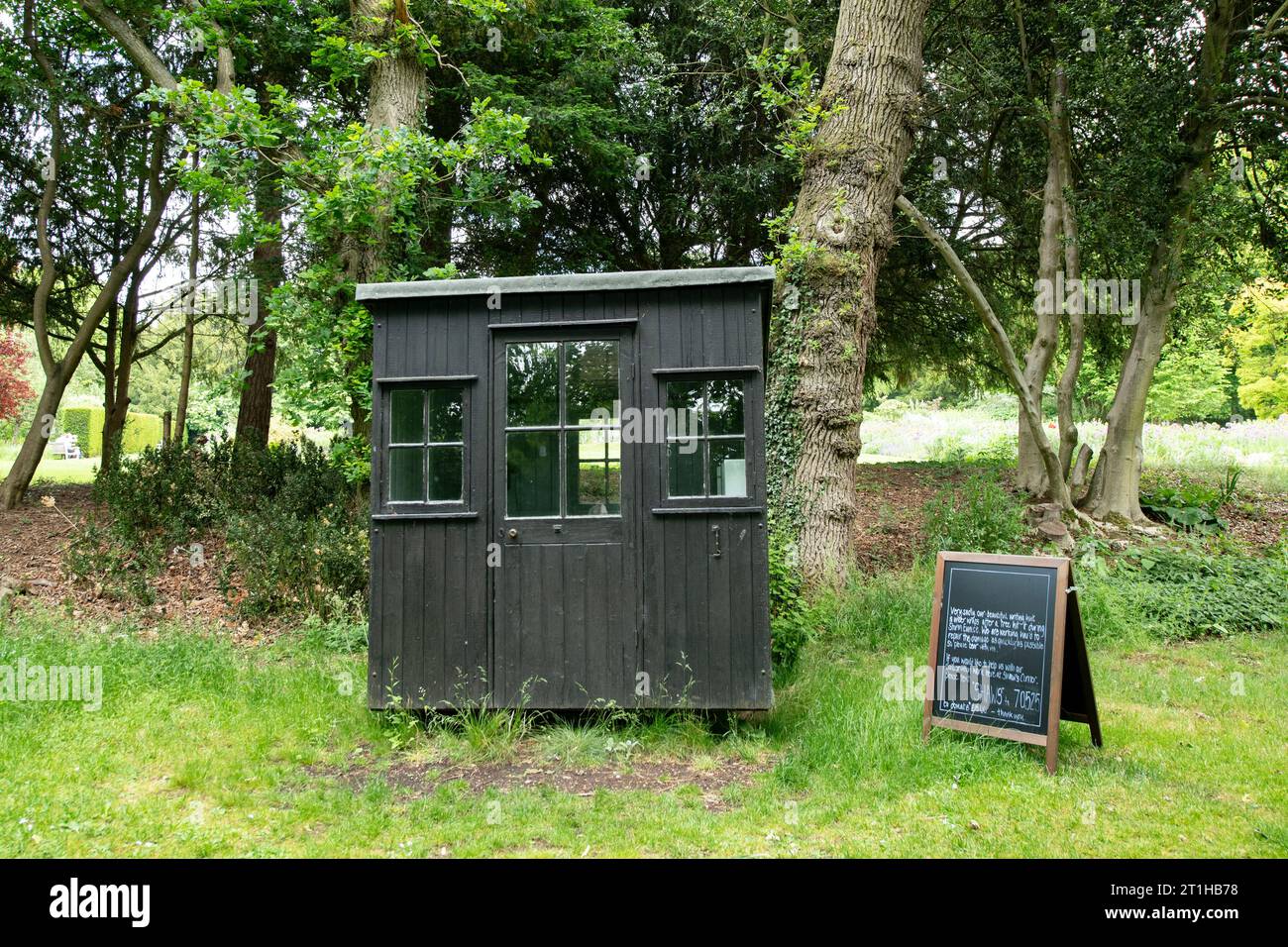 Writing Hut of George Bernard Shaw, Shaw's Corner, Ayot St Lawrence ...