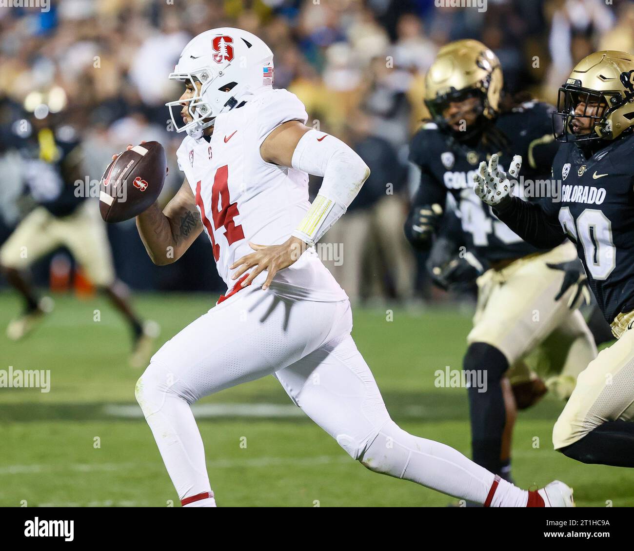 Boulder, CO, USA. 13th Oct, 2023. Stanford Cardinal quarterback Ashton ...