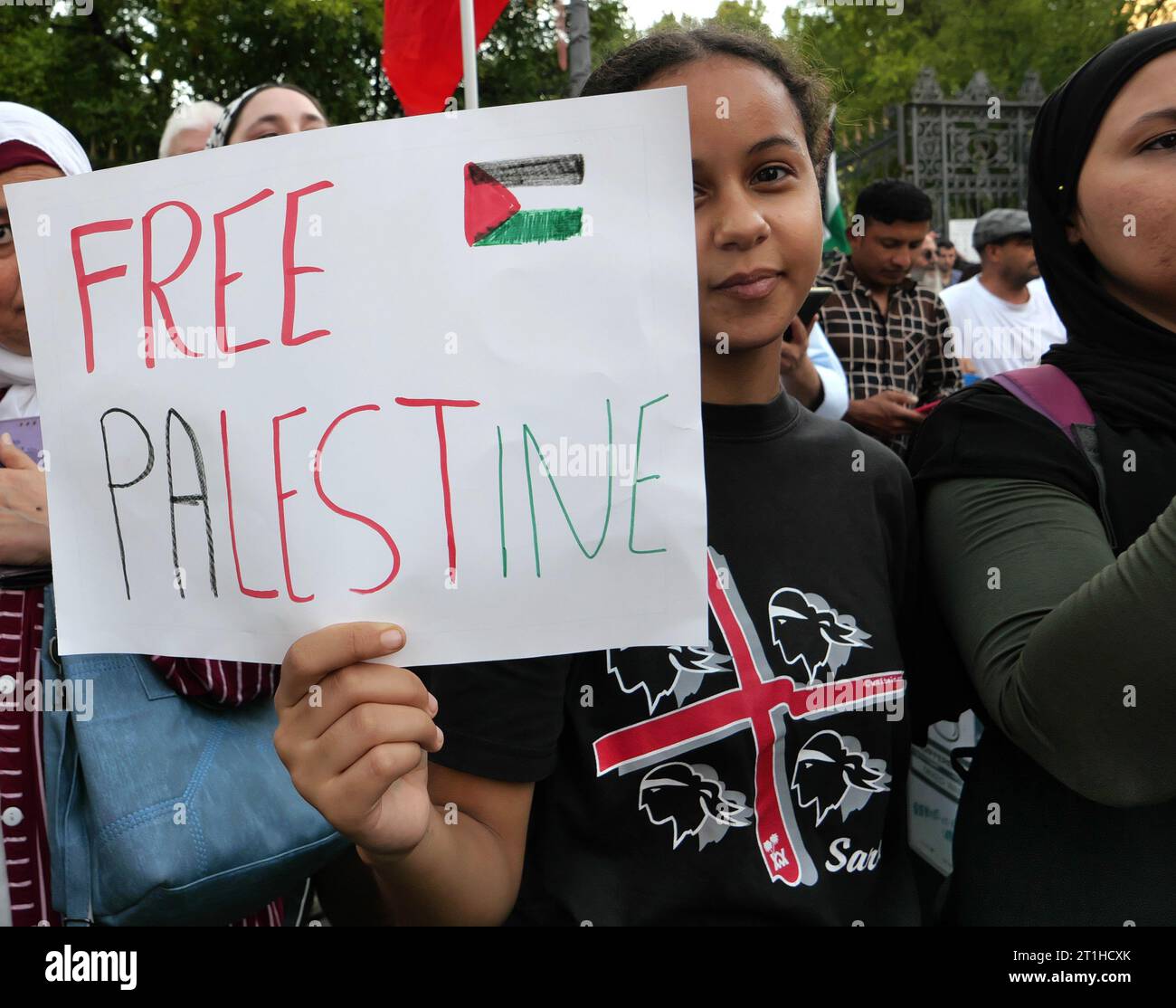 DEMONSTRATION FOR FREE PALESTINE Stock Photo - Alamy