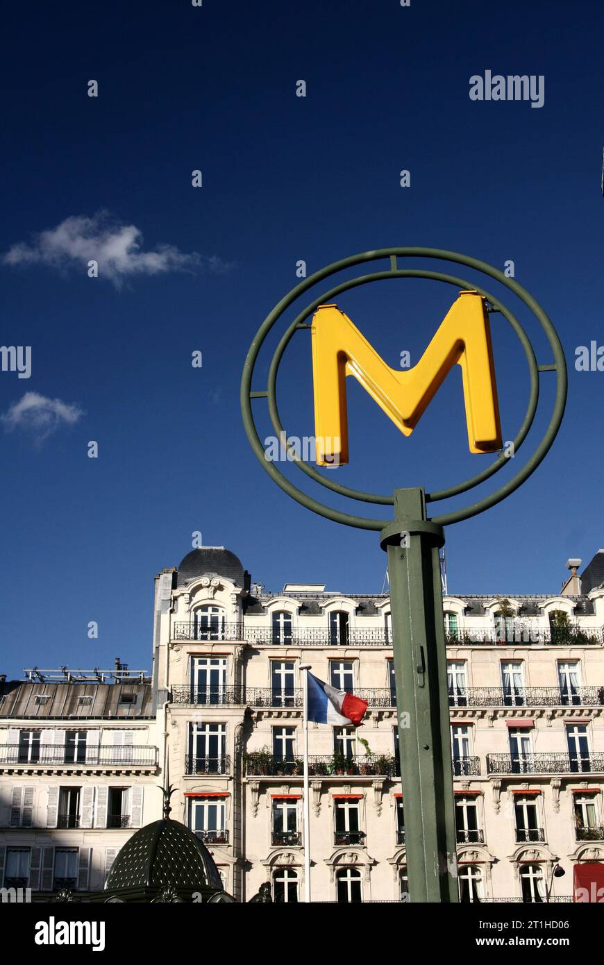 Paris montparnasse metro sign hi-res stock photography and images - Alamy