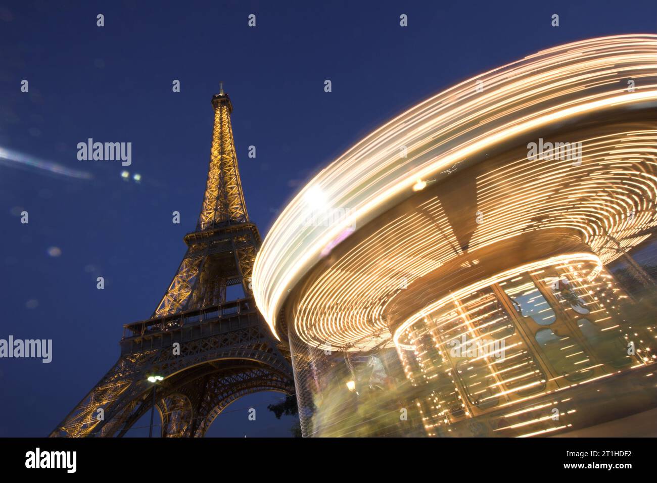 Paris funny hi-res stock photography and images - Alamy