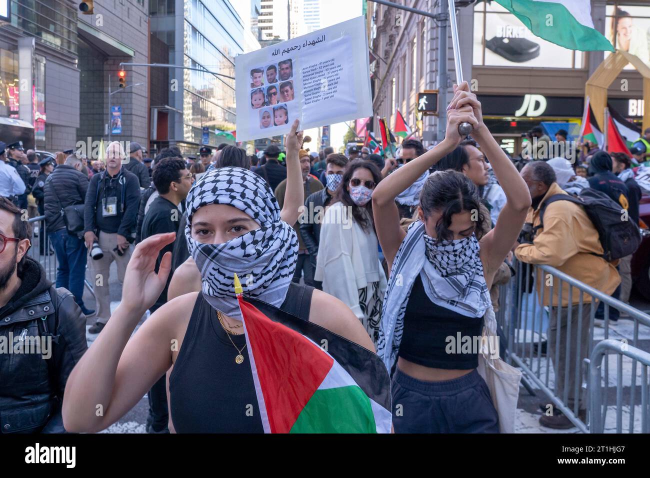 New York, United States. 13th Oct, 2023. Pro-Palestinian protestors ...