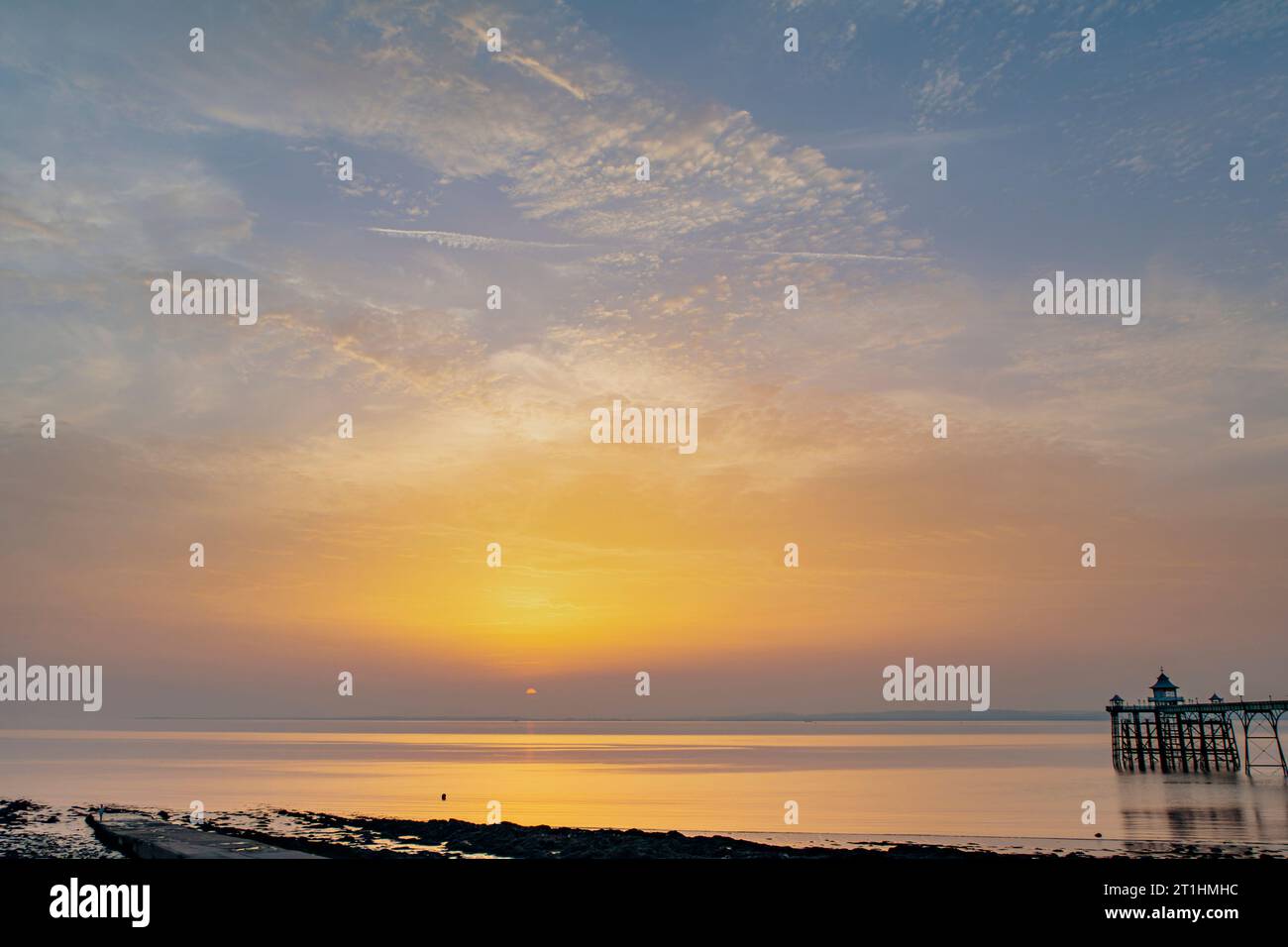 Victorian pier legs hi-res stock photography and images - Alamy