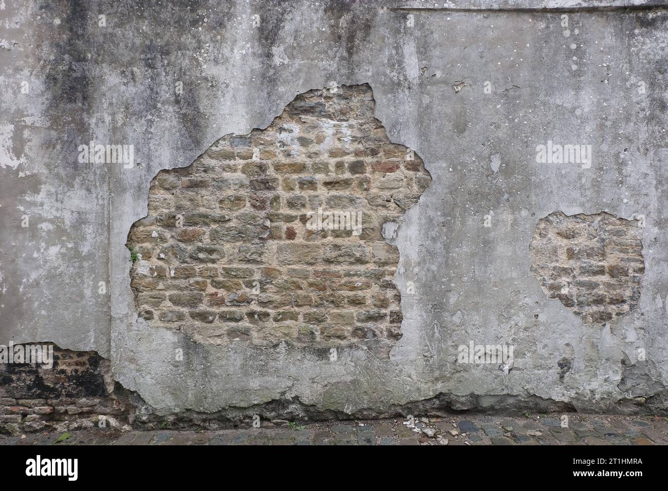 The most interesting deteriorated walls I've come across. Large ...