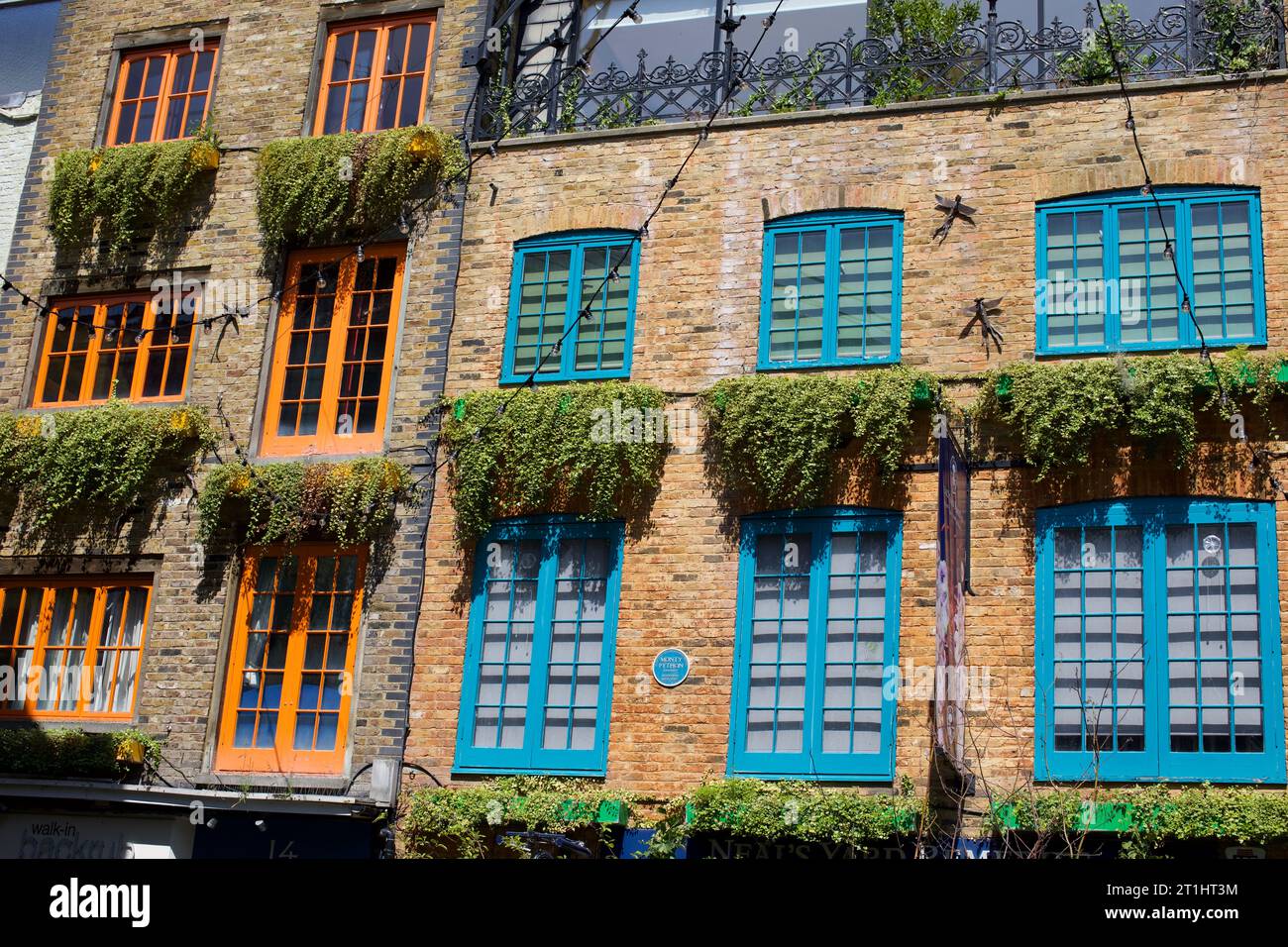 Blue plaque depicting the home of film maker Monty Python, Covent ...
