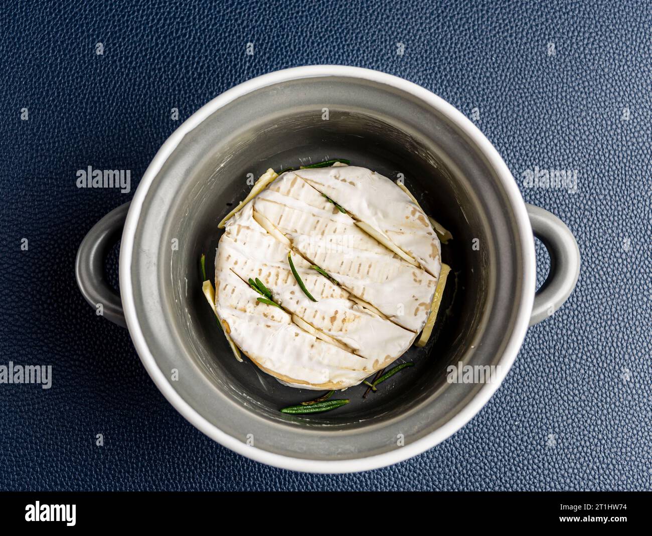 From above baked camembert hi-res stock photography and images - Alamy