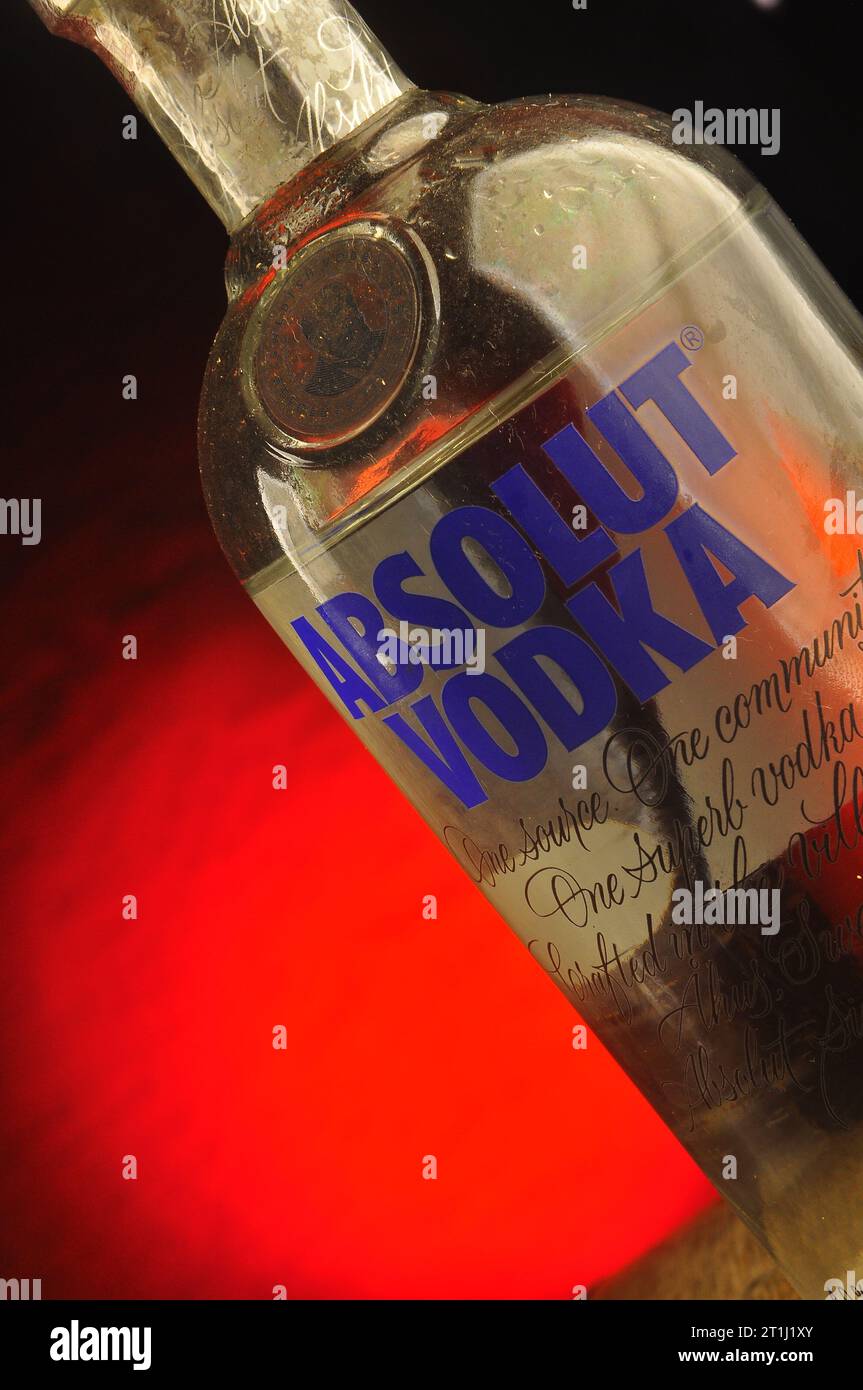 Absolut vodka bottle hi-res stock photography and images - Alamy