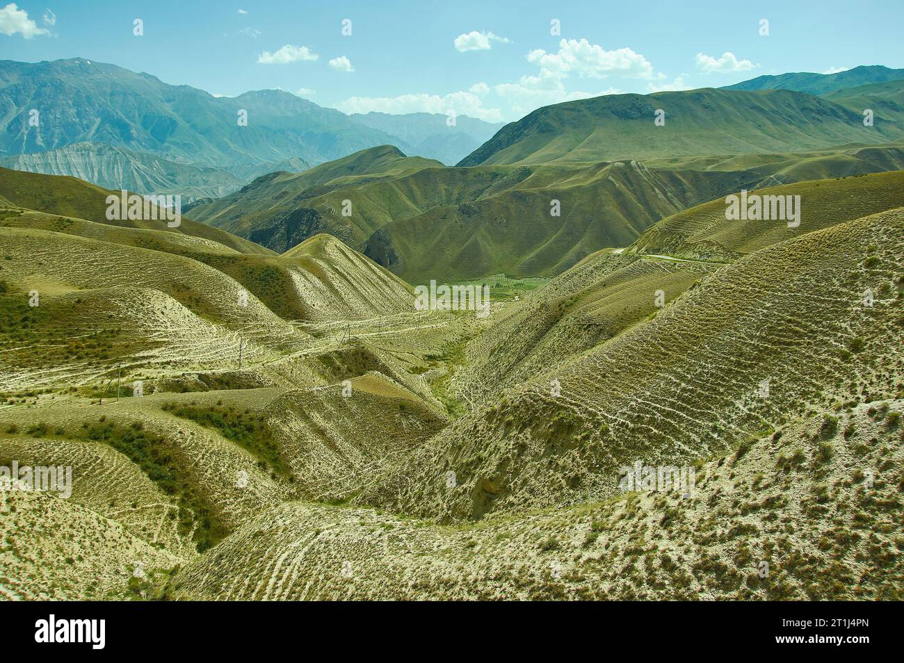Mountain plateau, road to Kazarman, district of Jalal-Abad Region in western Kyrgyzstan Stock ...