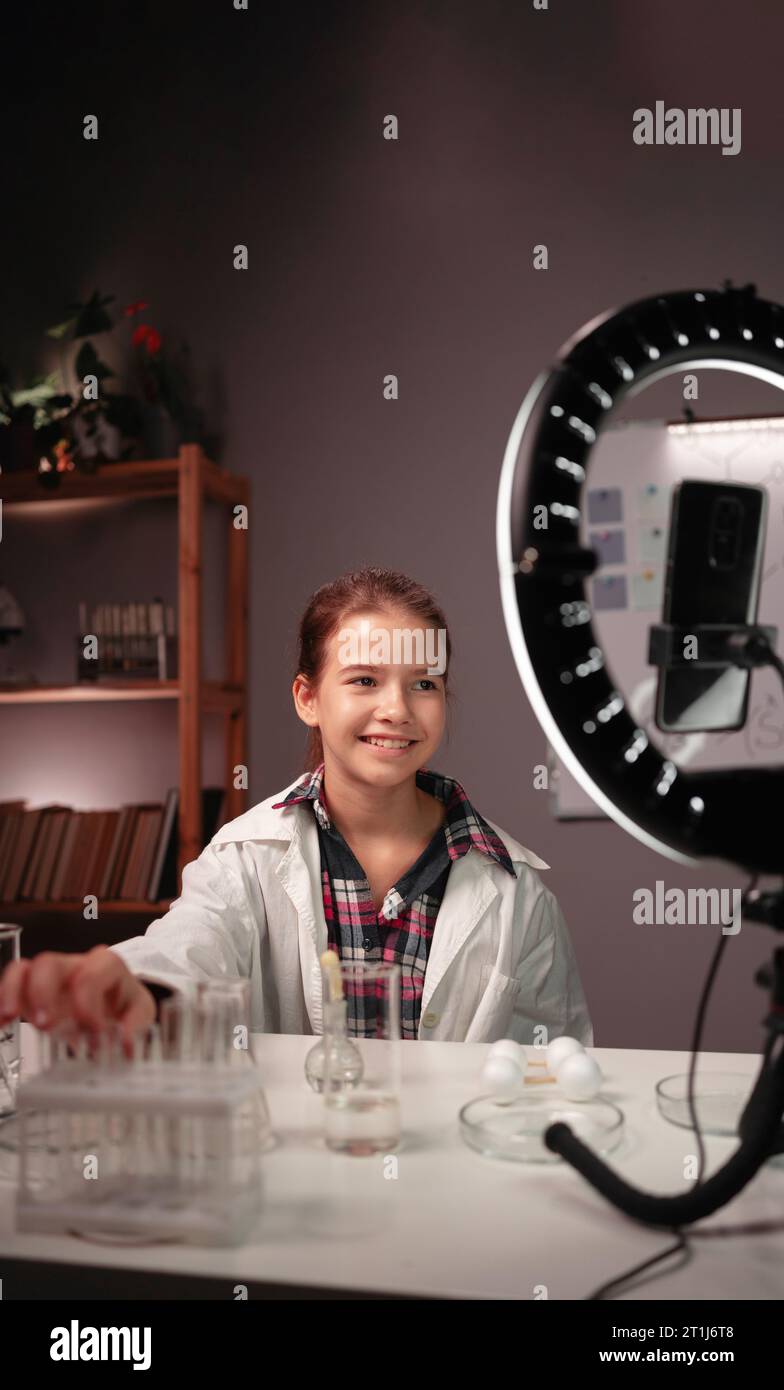 Children filming with camera hi-res stock photography and images - Alamy