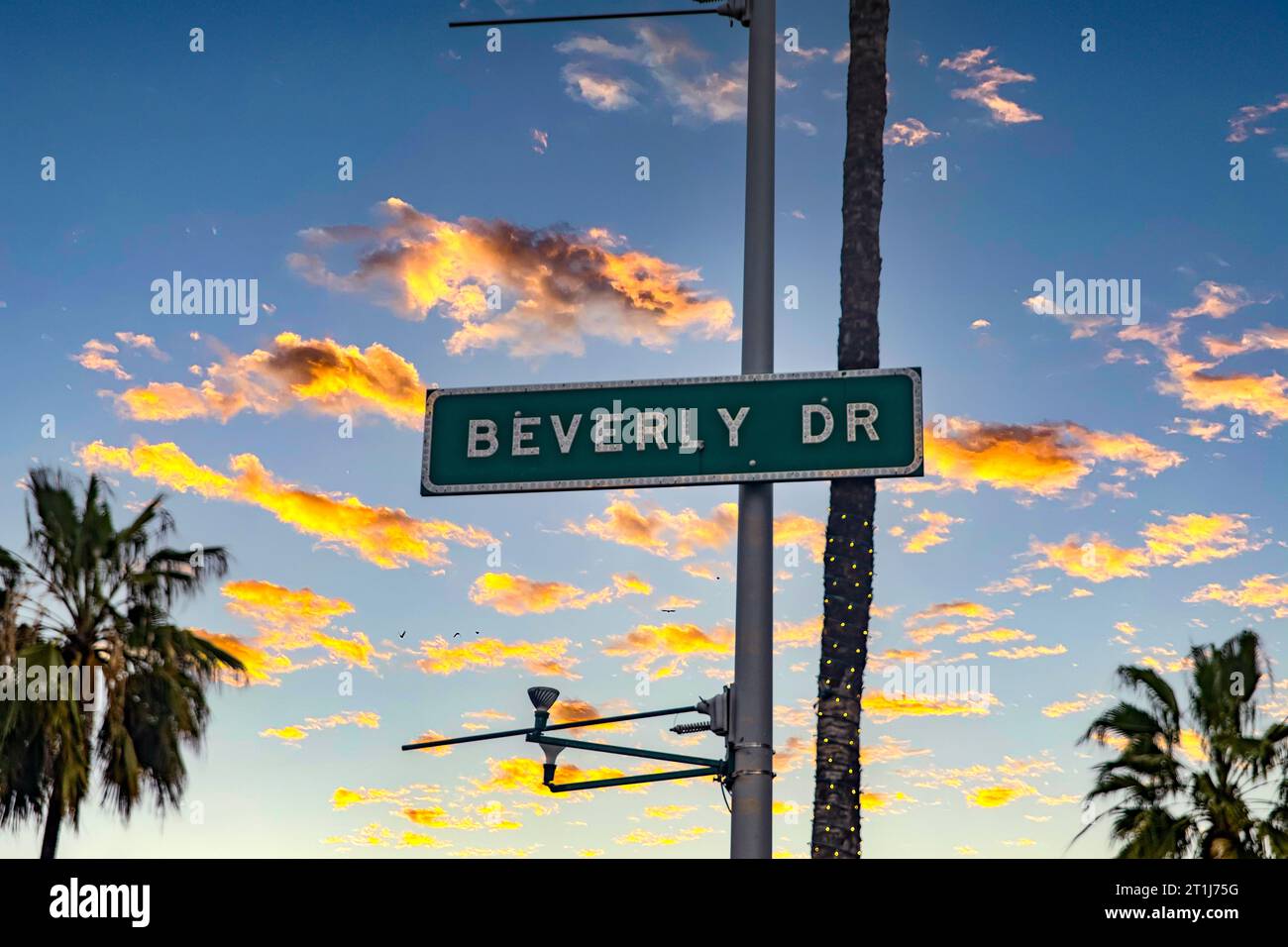 Sign for the luxurious and well-known street of Beverly Drive in ...