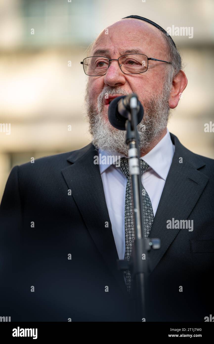 Rabbi Mirvis has been chief rabbi of the UK, Sir Ephraim Yitzchak ...