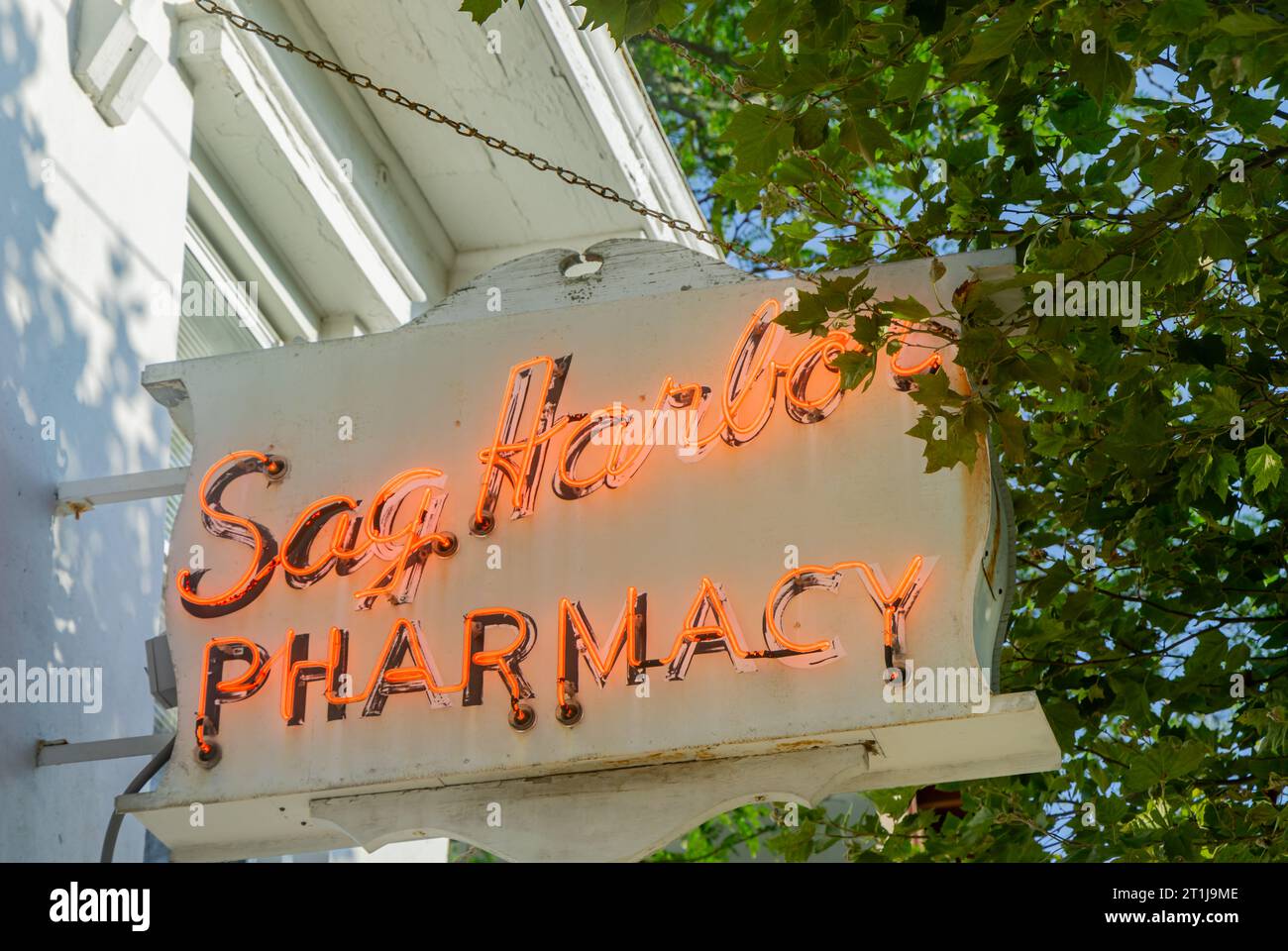 Drug store sign hi-res stock photography and images - Alamy