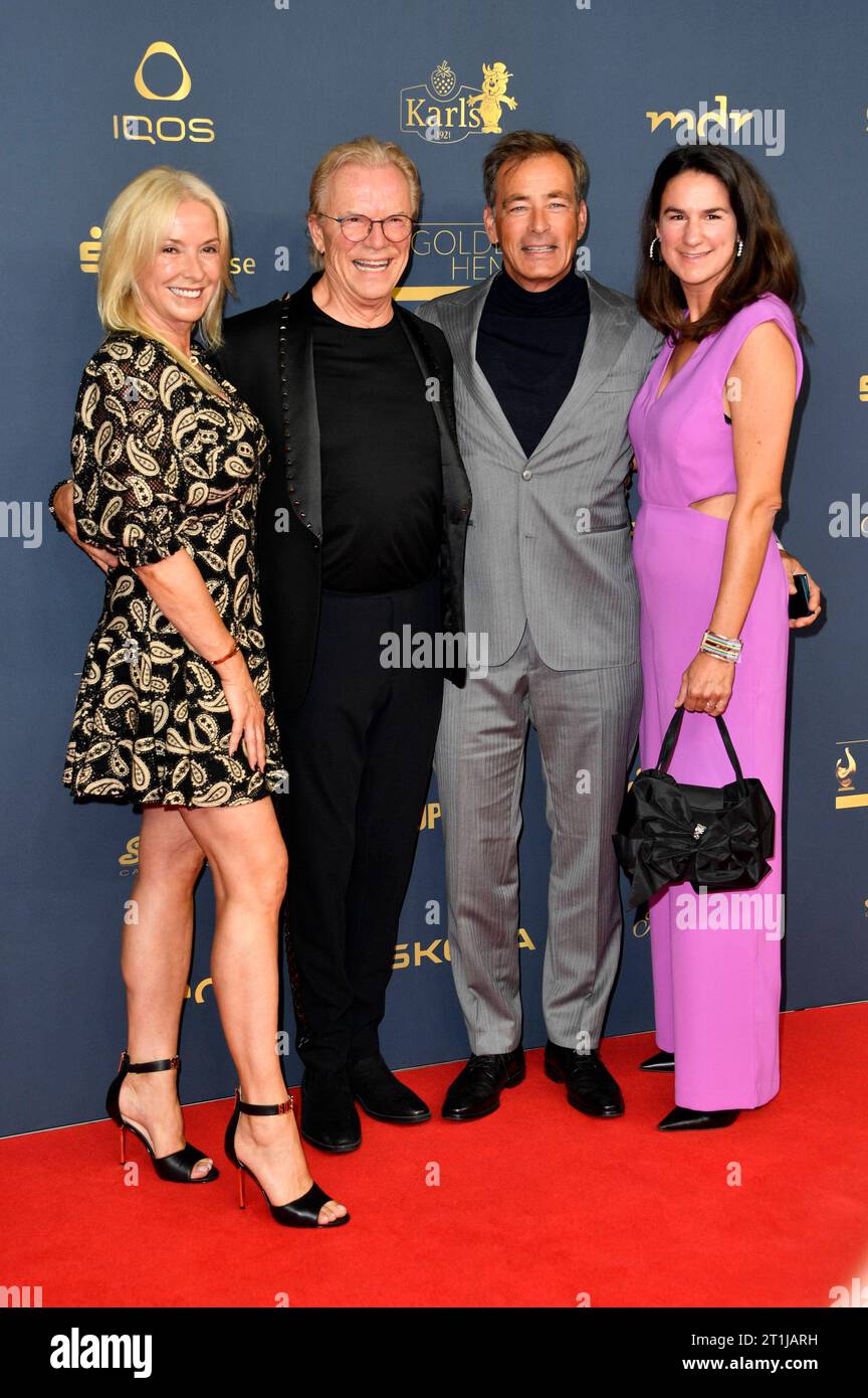 Gesine Lippert, Wolfgang Lippert, Jan Sosniok und Nadine Sosniok bei ...