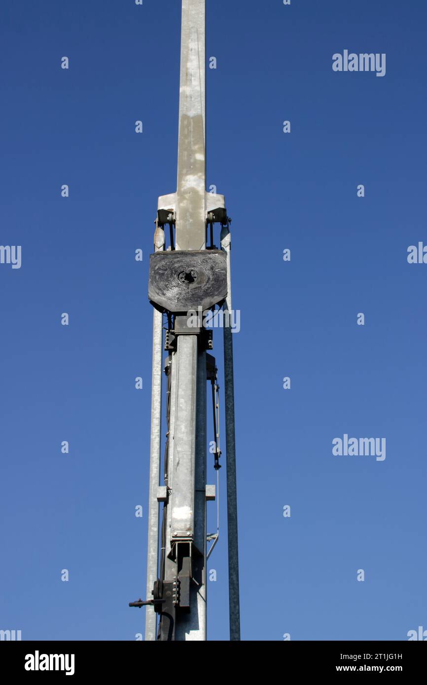 transport plate for transport by a mobile crane Stock Photo - Alamy