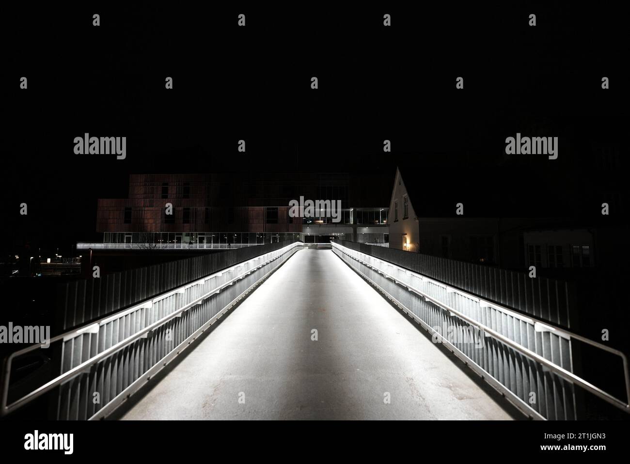 Pedestrian flyover bridge motion video hi-res stock photography and ...