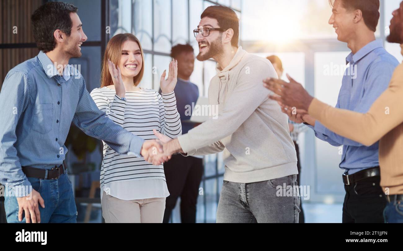Professional handshake business partners hi-res stock photography and ...