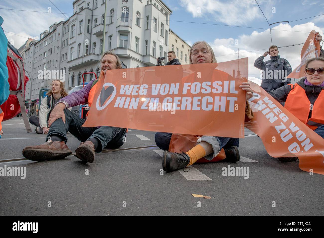 Berlin police forcibly removed members of the "Last Generation, a ...
