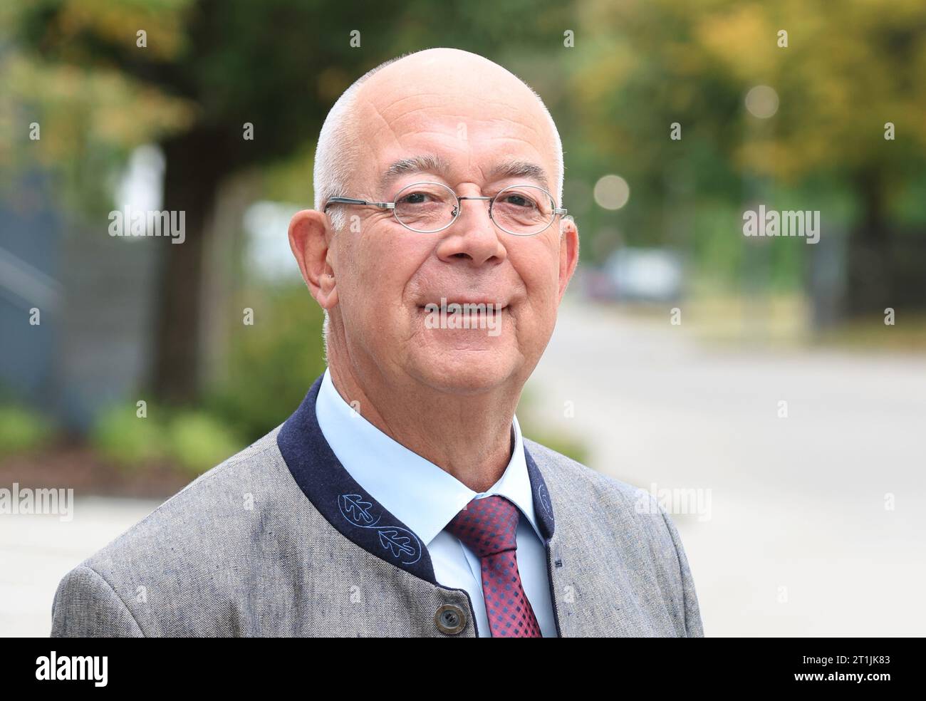 Munich, Germany. 14th Oct, 2023. Alexander Duda as police director Gert ...